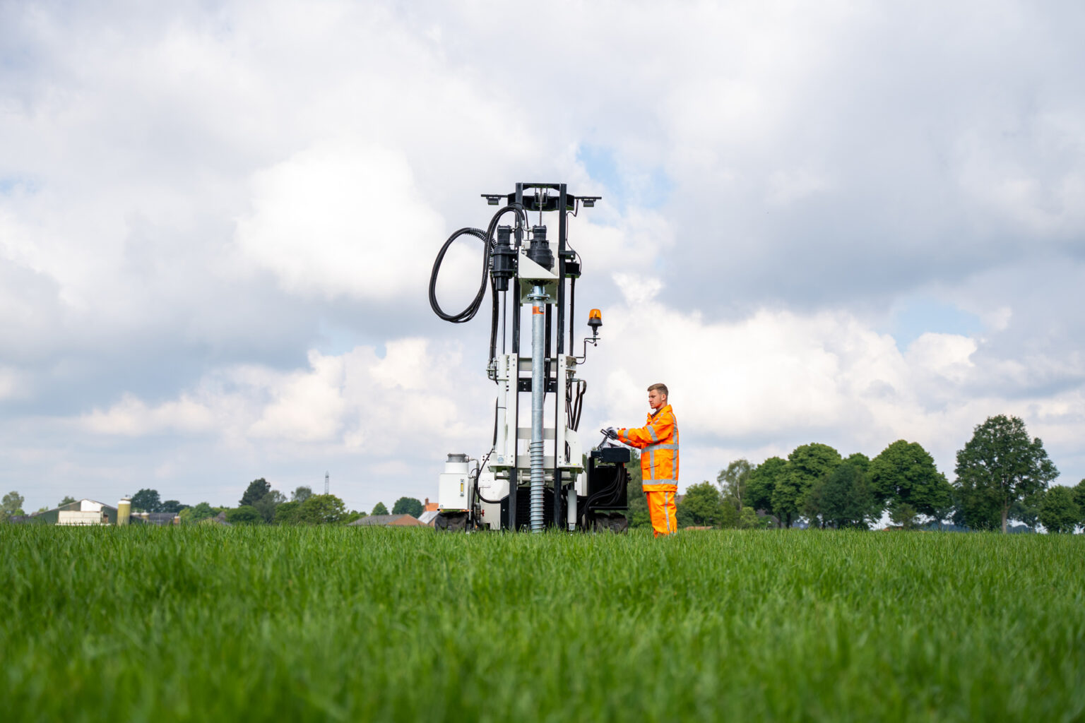 MACHINES - FIRST BASE Ground Screws
